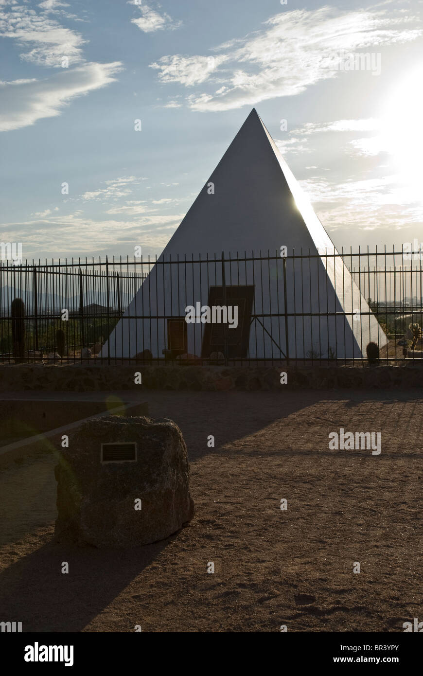 George W. P. Hunt's Tomb at Papago Park, Phoenix, Arizona, USA Stock ...