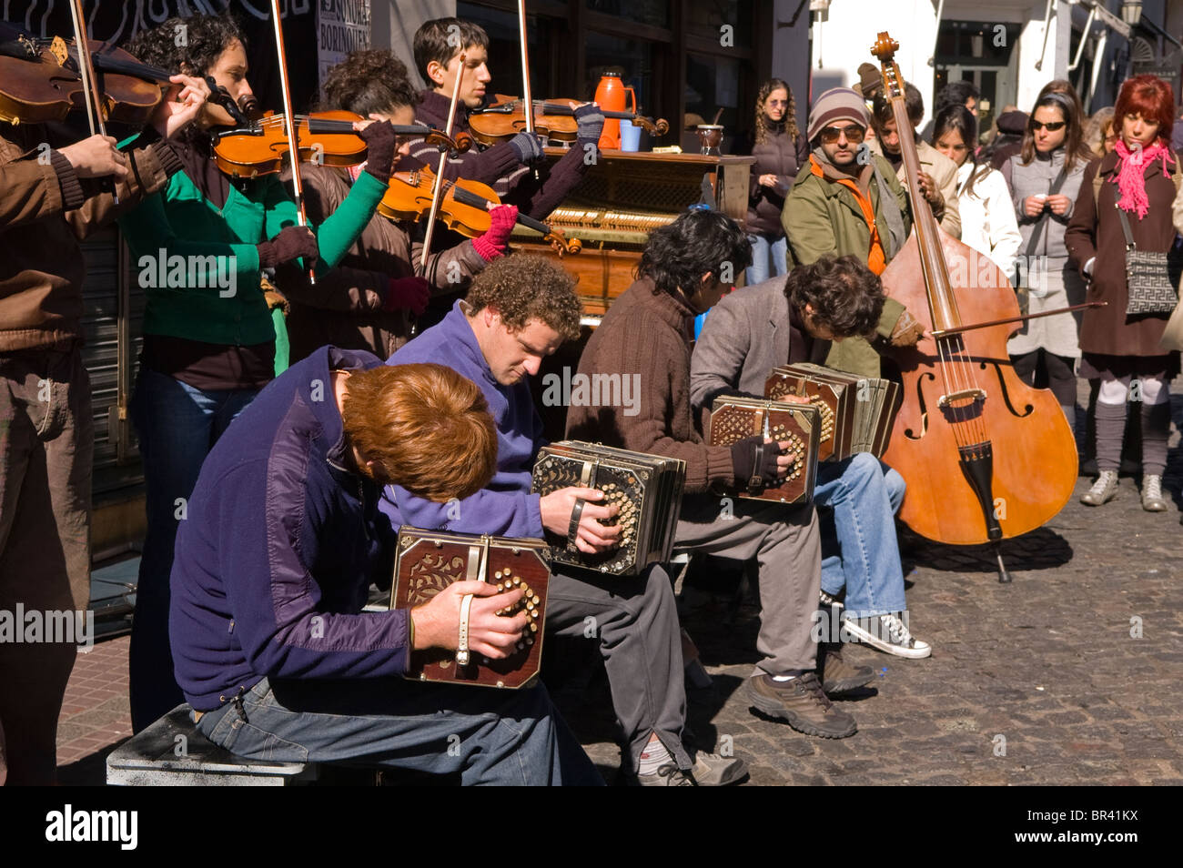 Double bass violin spectator band hi-res stock photography and images ...
