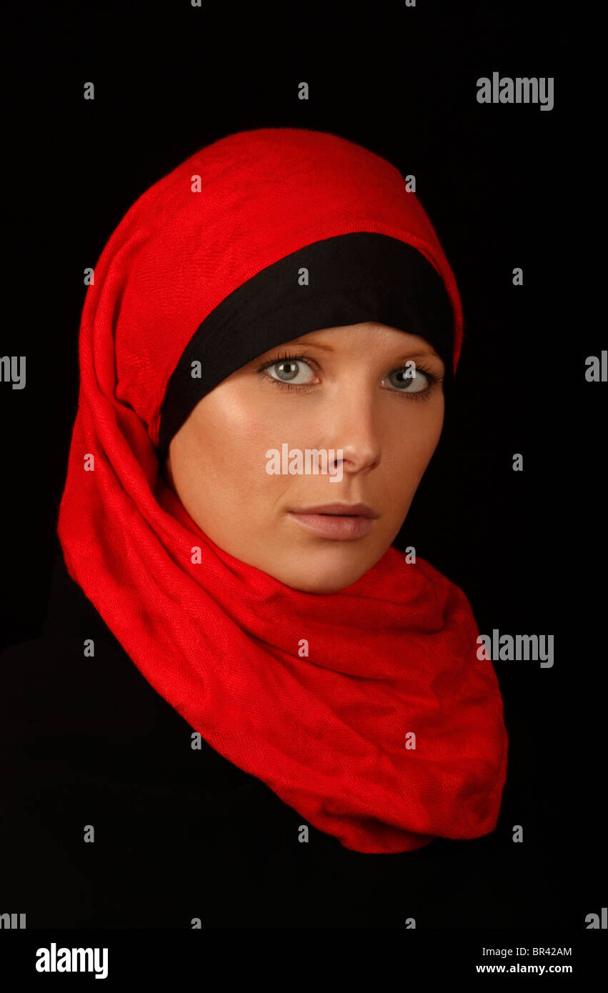 NOTE - ALL USE MUST INCLUDE BYLINE - POSED BY A MODEL NOT FOR NEGATIVE ...