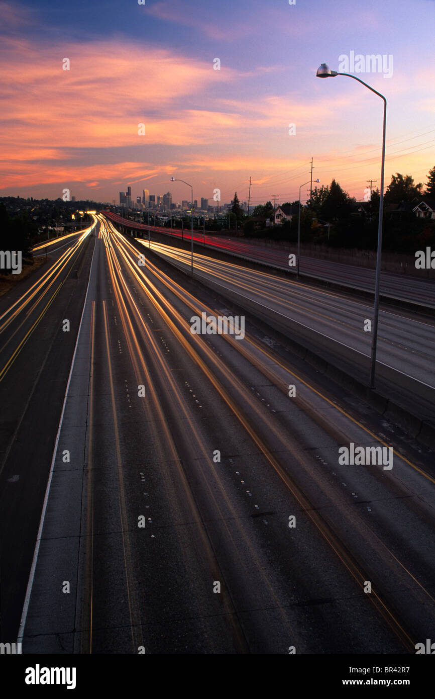 Evening traffic speeds along the interstate towards Seattle, Washington ...