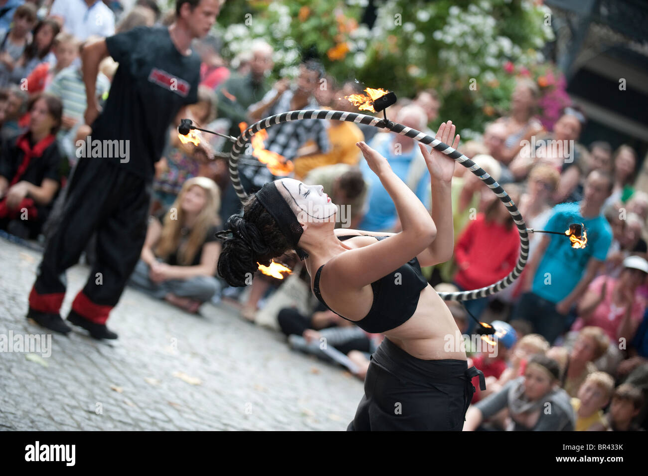 Flaming hula hoop hi-res stock photography and images - Alamy