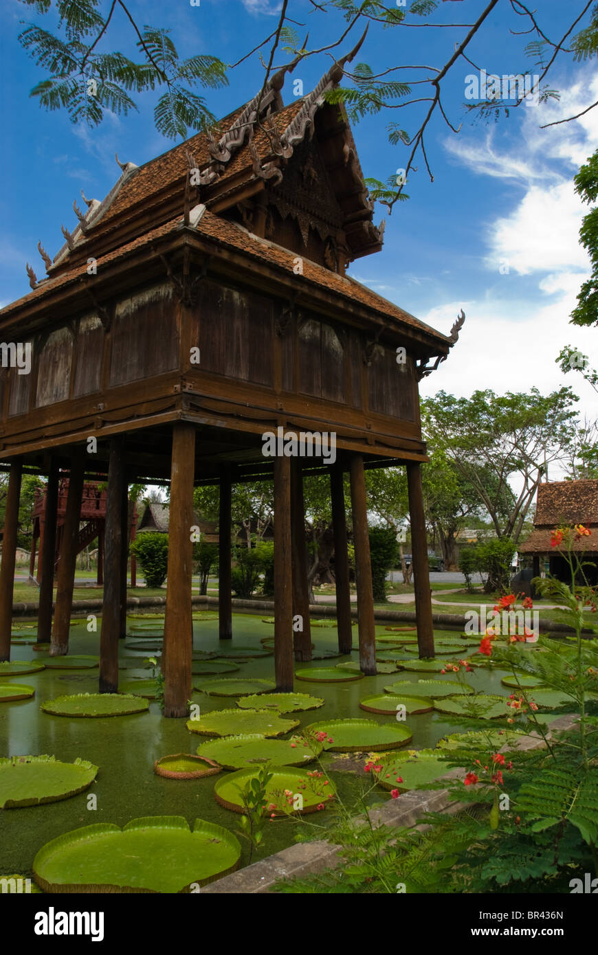 Thai stilt house hi-res stock photography and images - Alamy