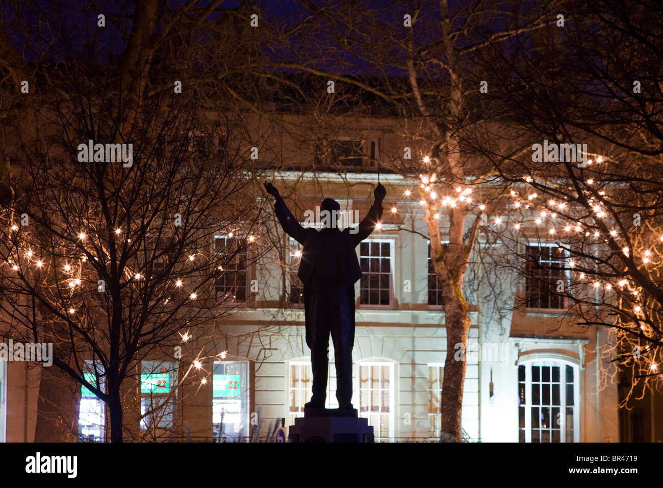 Gustav holst statue cheltenham hi-res stock photography and images - Alamy