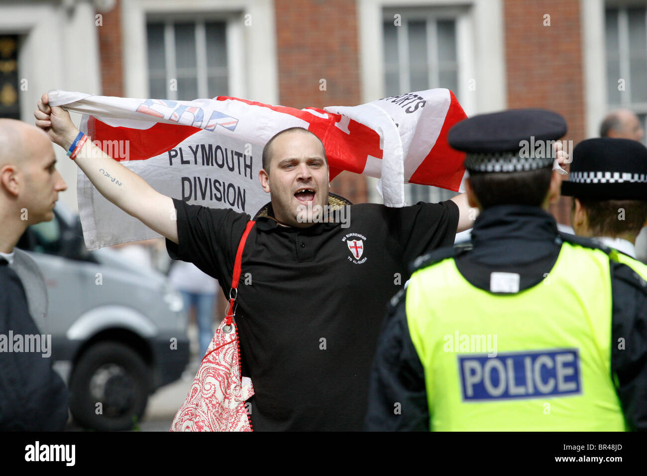 Members of the EDL, English Defence League, with Met Police in the ...