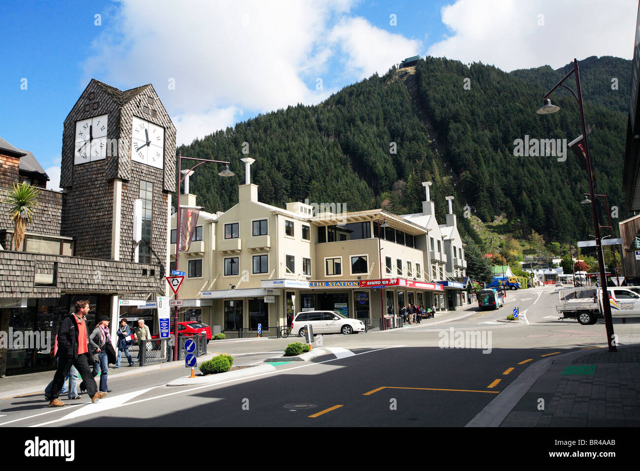 street view Queenstown New Zealand Stock Photo - Alamy