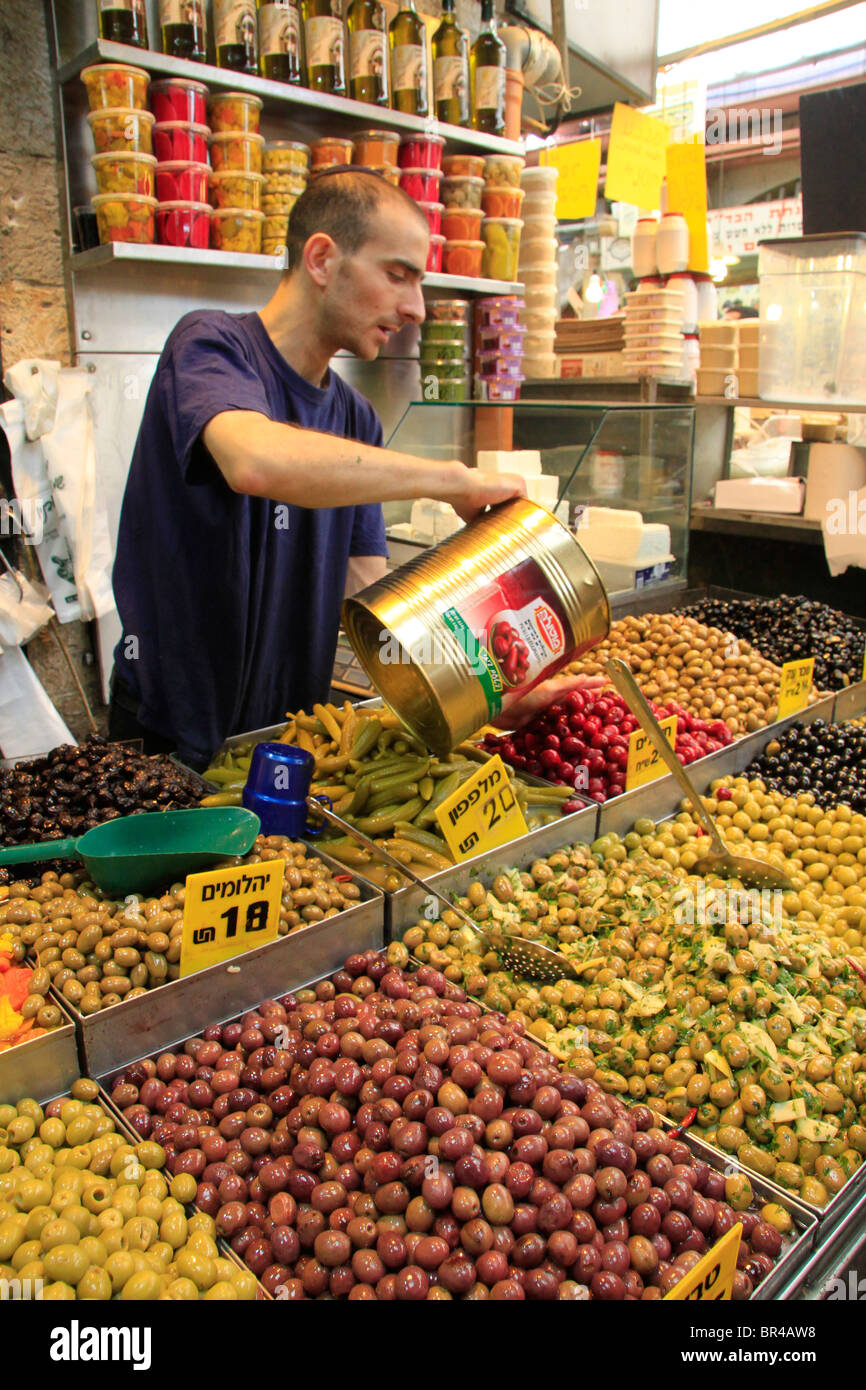 Israel, Jerusalem, a pickles stall at Mahane Yehuda market Stock Photo ...