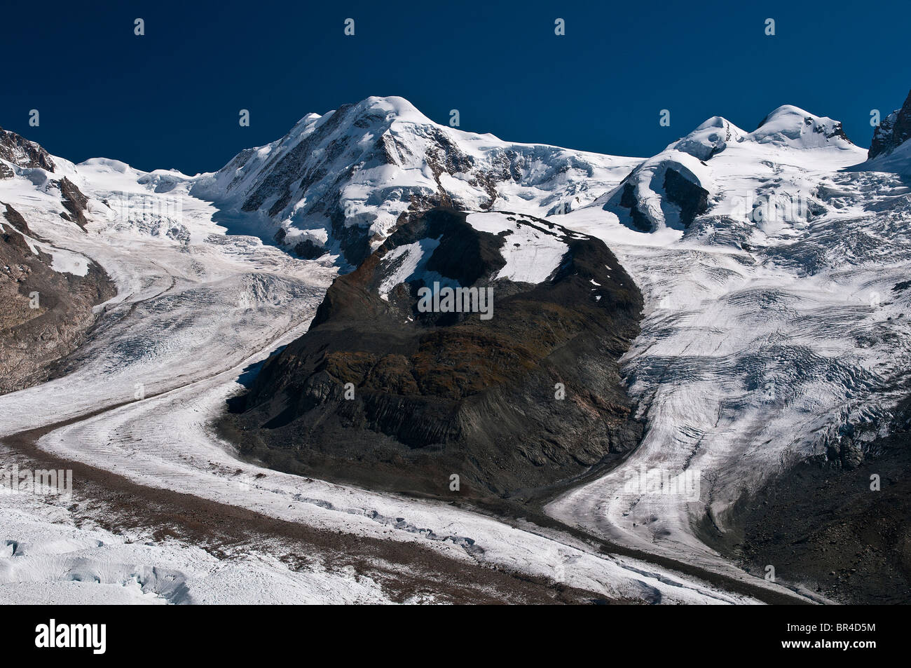 Panoramic view over Mount Rosa and Gornergletscher glacier, Zermatt ...