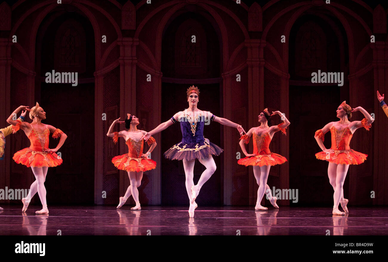 Les Ballets Trockadero de Monte Carlo performing new show at London's ...