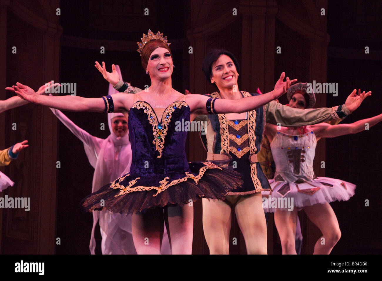 Les Ballets Trockadero de Monte Carlo performing new show at London's ...