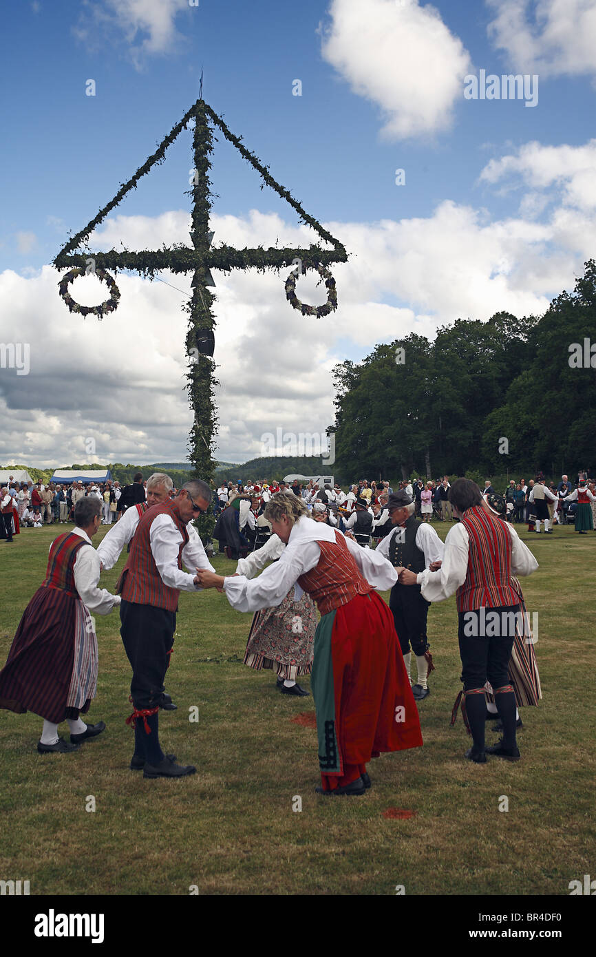 May Pole Dance High Resolution Stock Photography and Images - Alamy