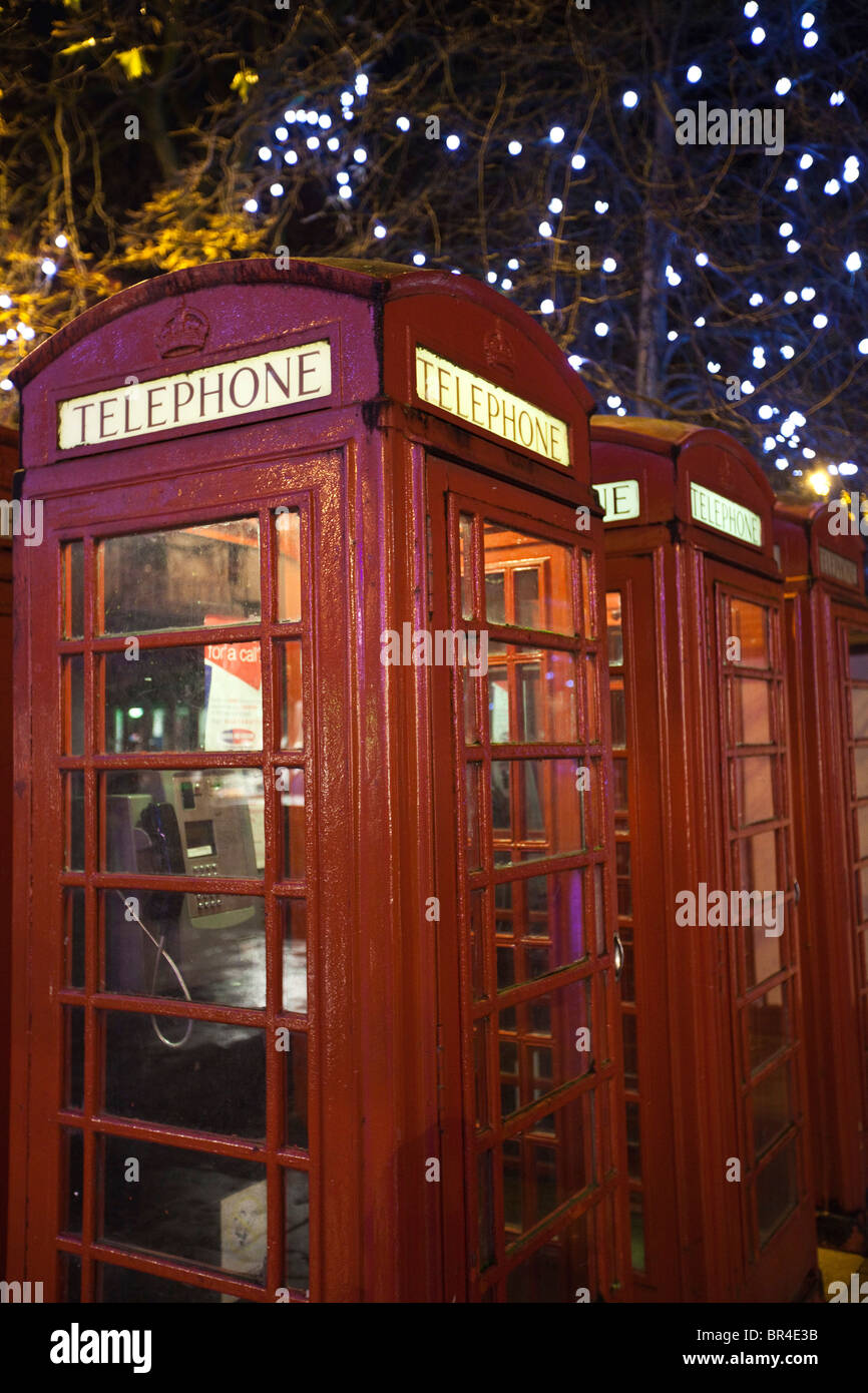 Red phone box christmas lights hi-res stock photography and images - Alamy