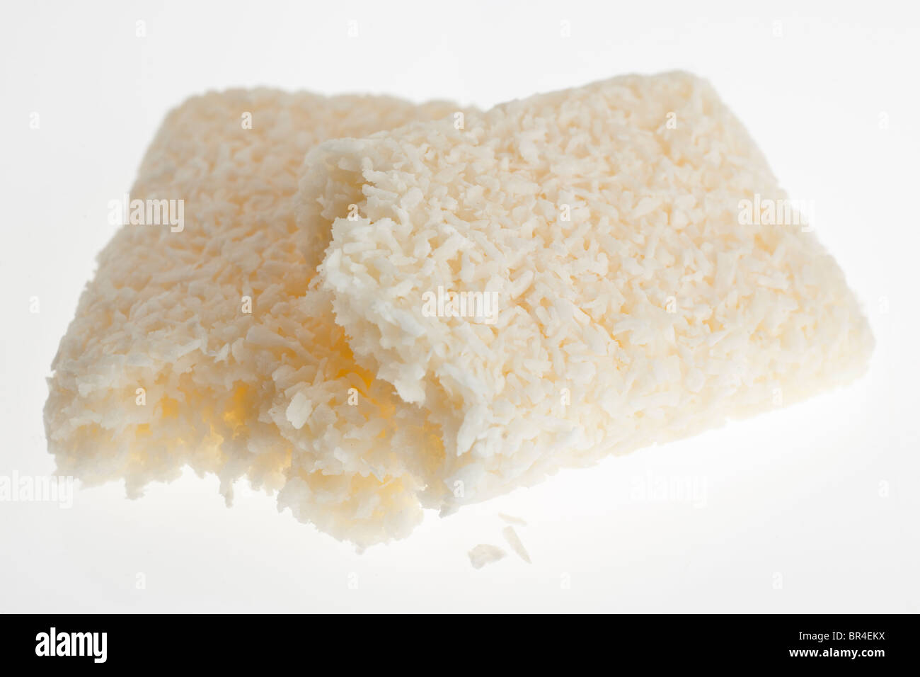 Split coconut on bar hi-res stock photography and images - Alamy