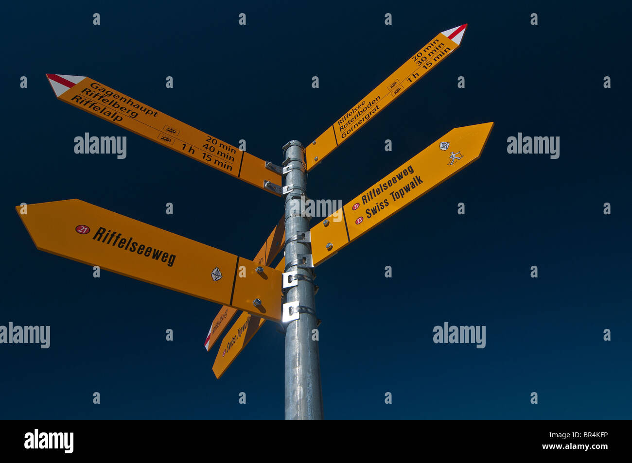 Alpine trail signs, Zermatt, Valais, Switzerland Stock Photo - Alamy