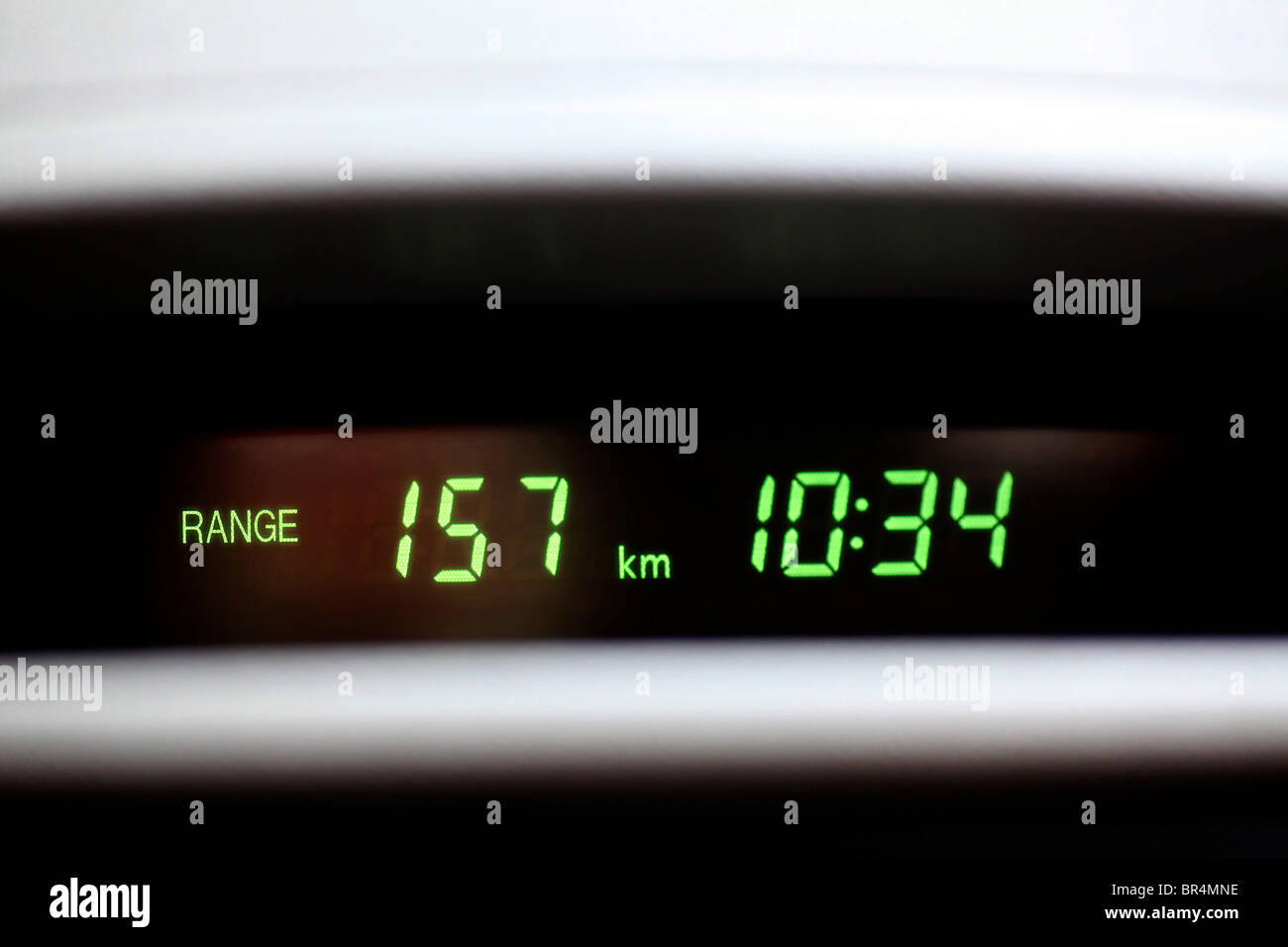 Car dashboard with mileage clock hi-res stock photography and images ...