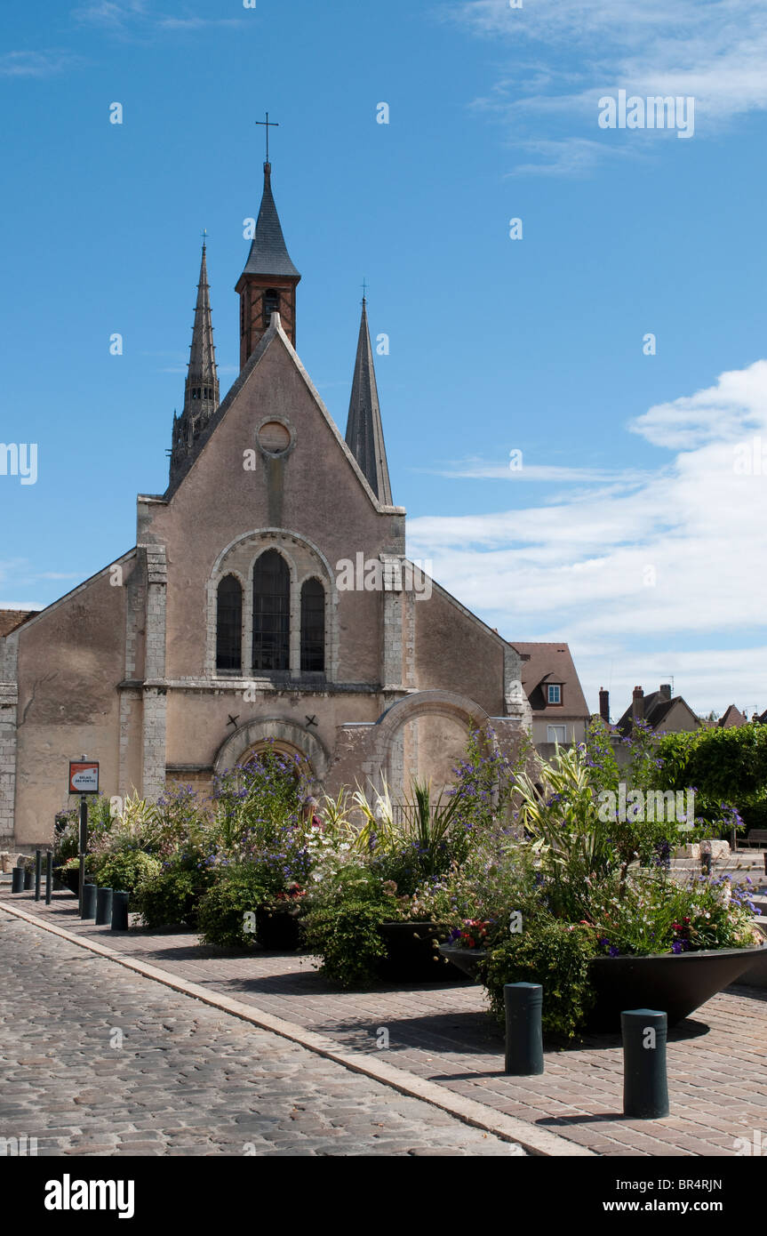 Chartres church hi-res stock photography and images - Alamy
