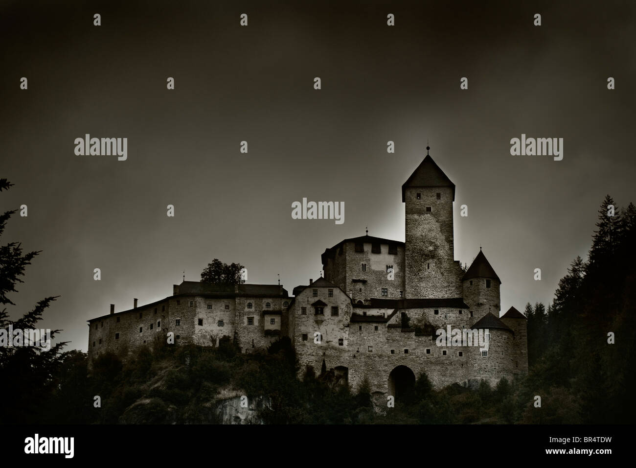 Pain castle hi-res stock photography and images - Alamy