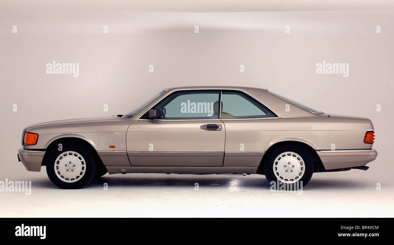 Mercedes benz car 1990 hi-res stock photography and images - Alamy