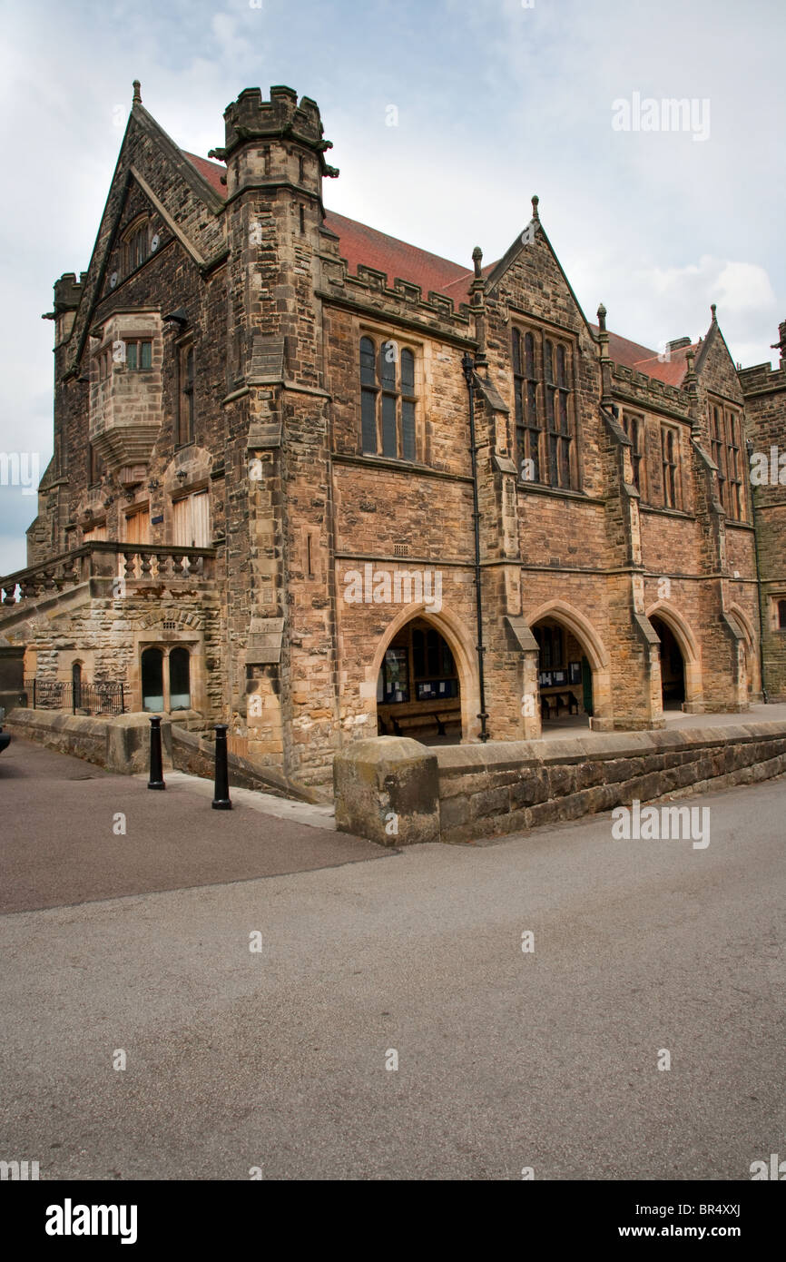 Repton Public School Main Buildings and Grounds including the library ...