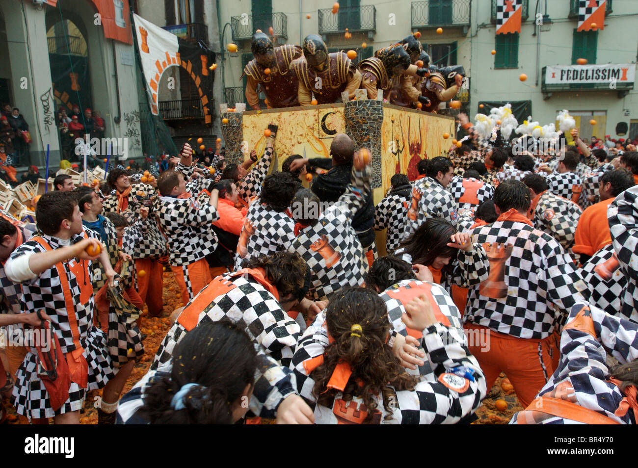 Ivrea Italy celebrates Carnivale with the Orange Battles when the town ...