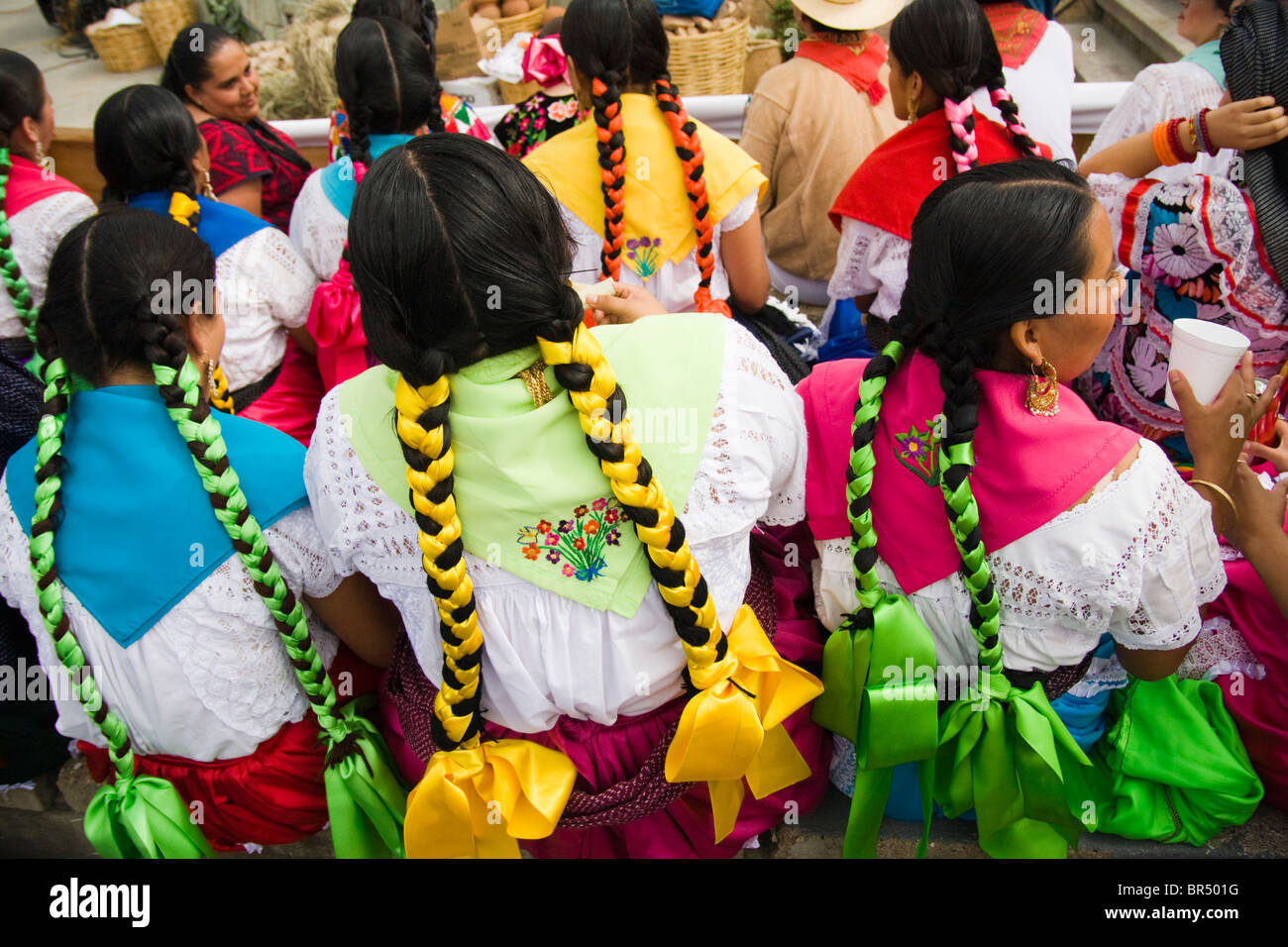 Mexico oaxaca clothing hi-res stock photography and images - Alamy