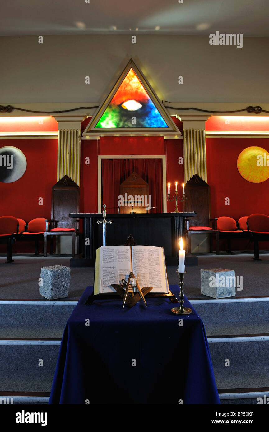 Masonic temple cross hi-res stock photography and images - Alamy
