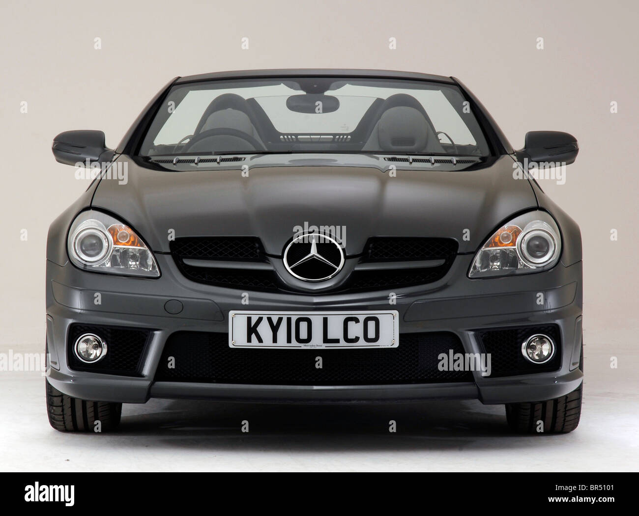 Mercedes slk 200 hi-res stock photography and images - Alamy