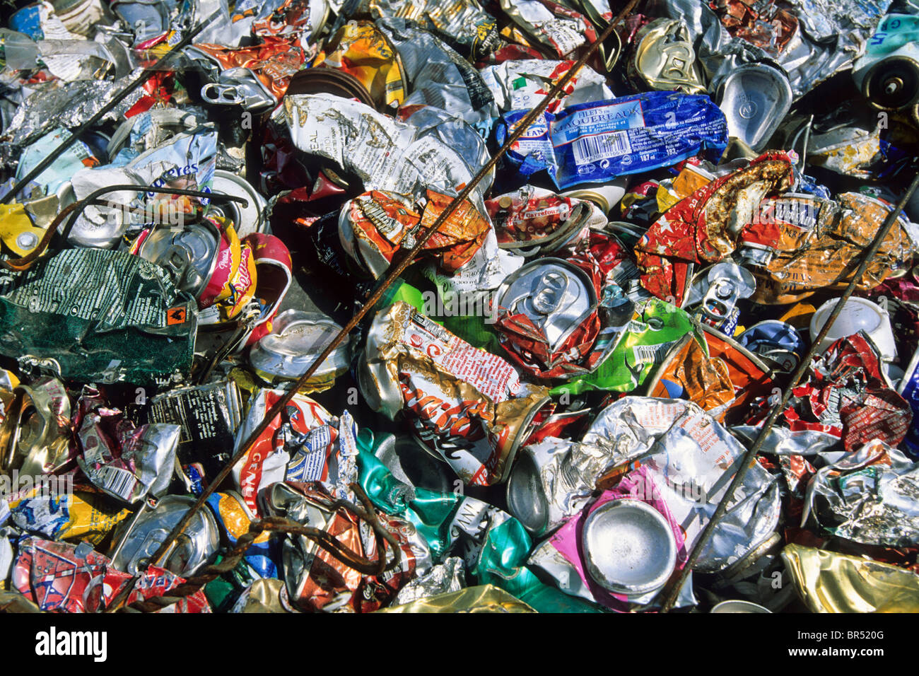 Sorting out by colour hi-res stock photography and images - Alamy