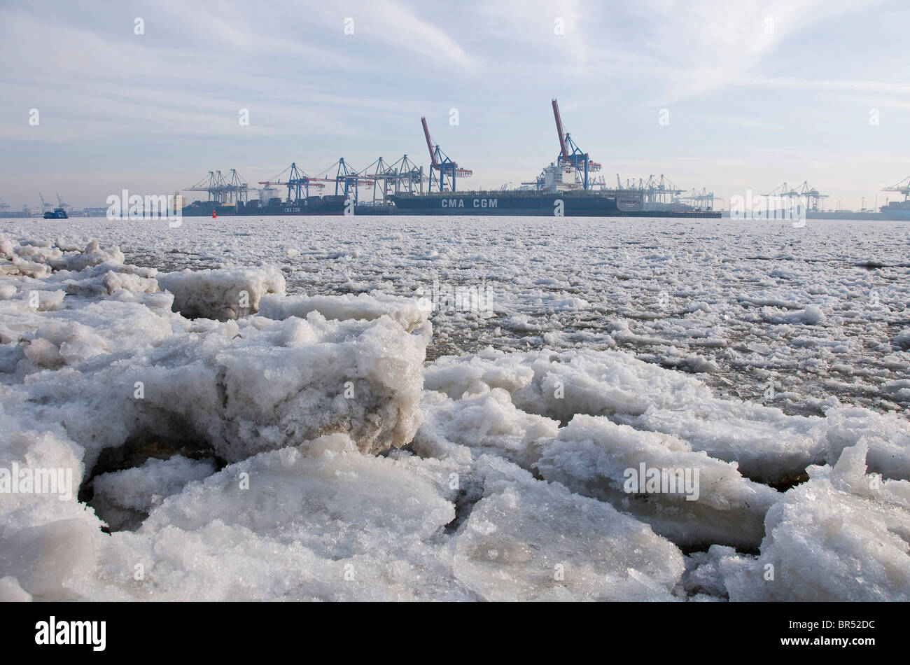 Pack ice and loading bridges of the container docks at the Port of ...