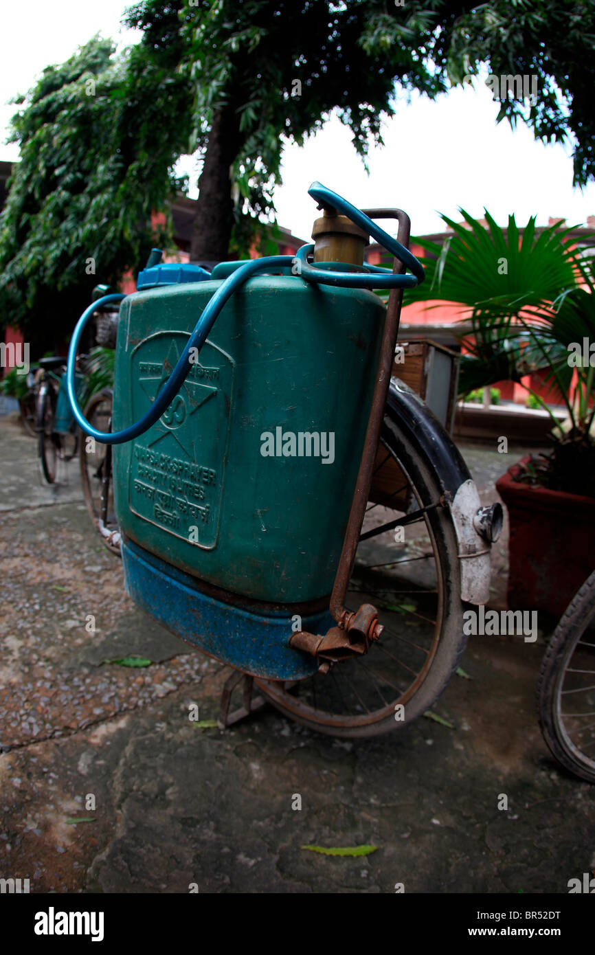 Spray Container High Resolution Stock Photography and Images - Alamy