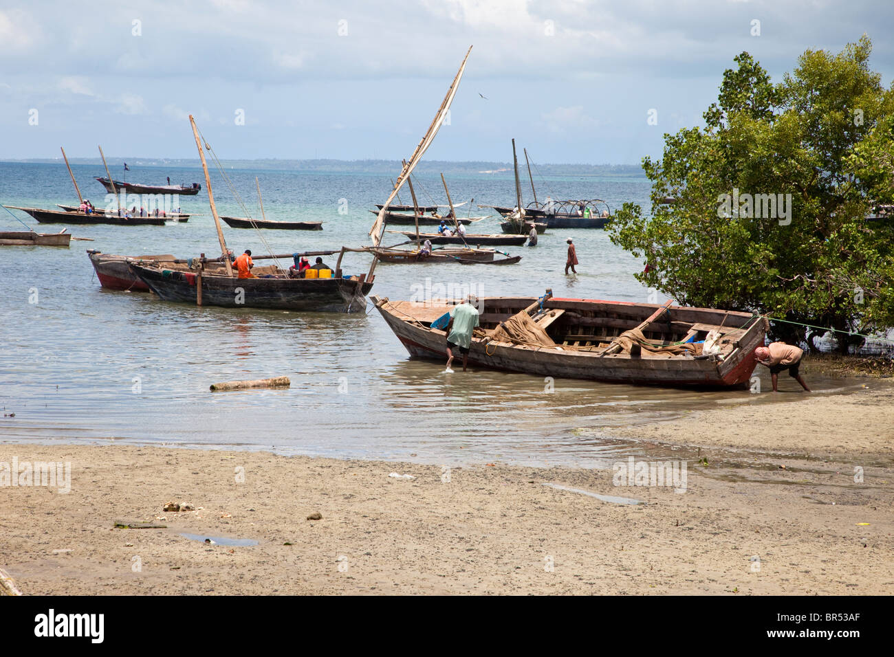 Tanzania Fishing Boat High Resolution Stock Photography and Images - Alamy