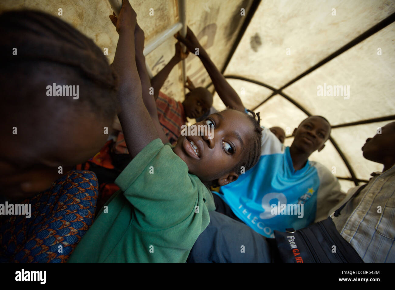 Refugees with children hi-res stock photography and images - Alamy