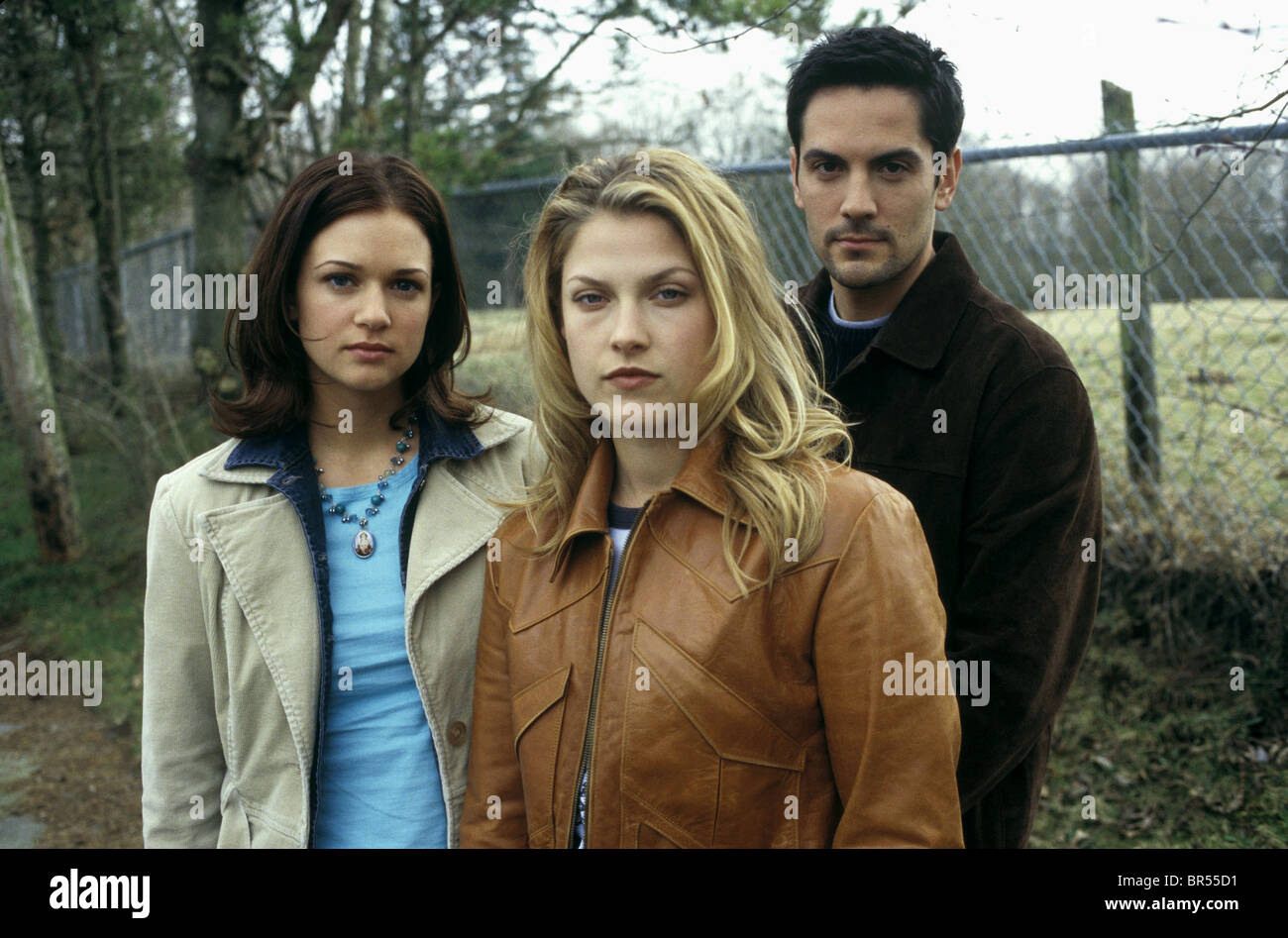 A.J. COOK ALI LARTER & MICHAEL LANDES FINAL DESTINATION 2 (2003 Stock ...