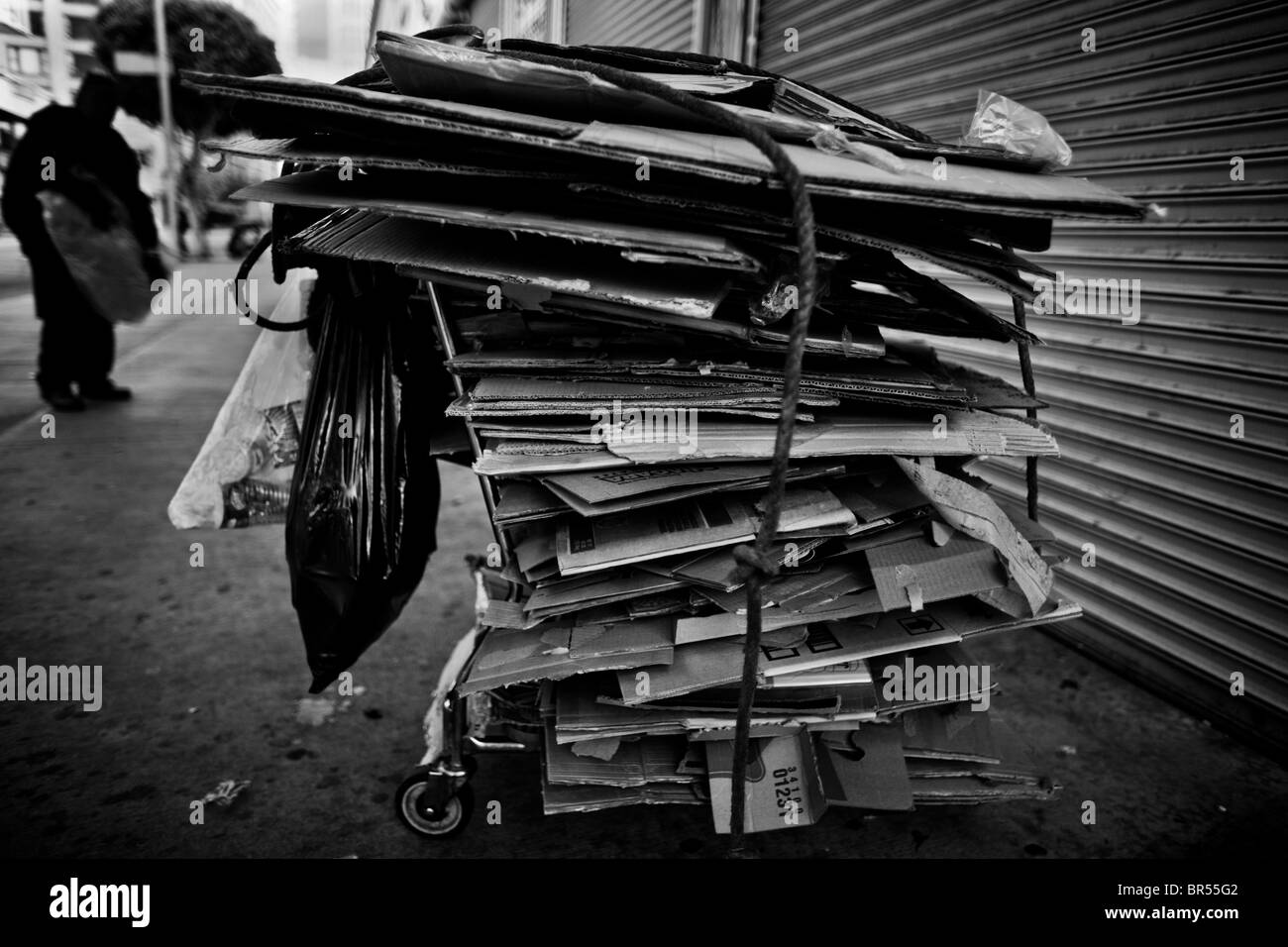 Skid row hi-res stock photography and images - Alamy