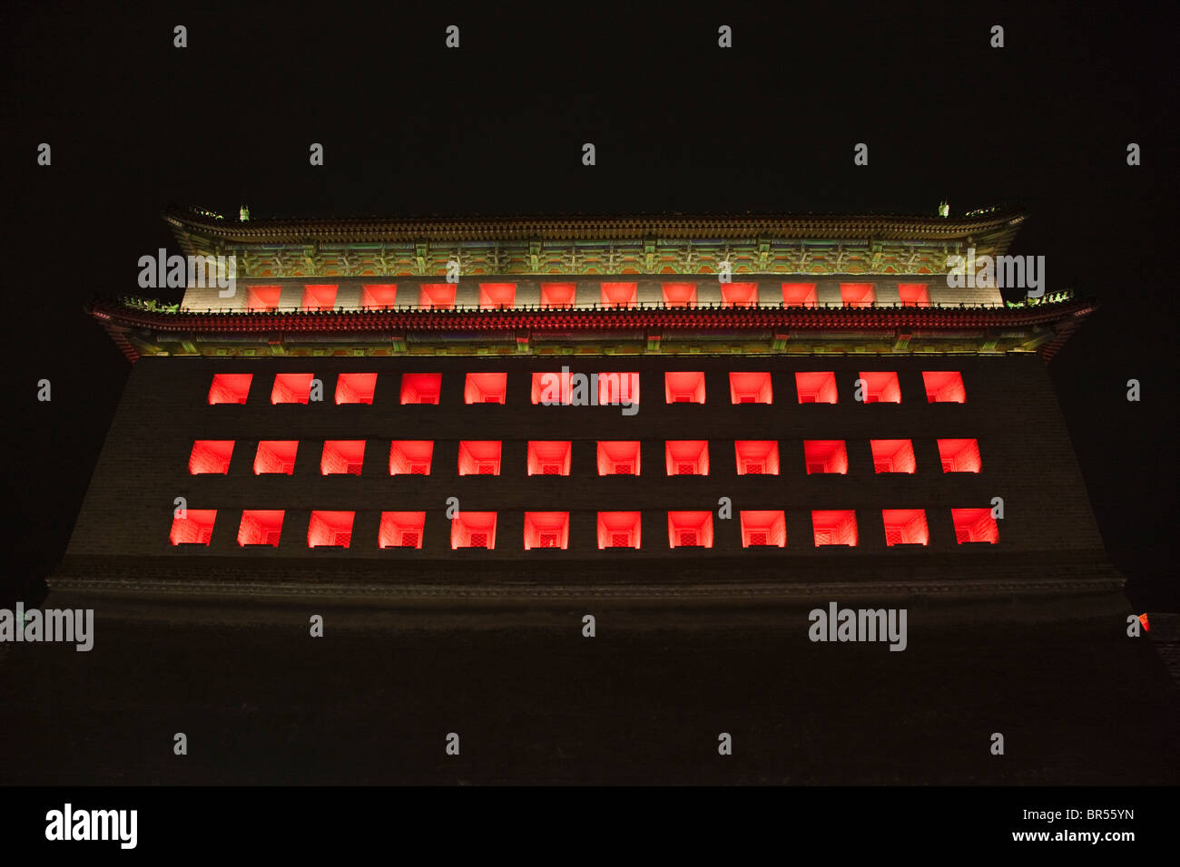 Night view of Deshengmen (Desheng Gate) tower and city wall, Beijing ...