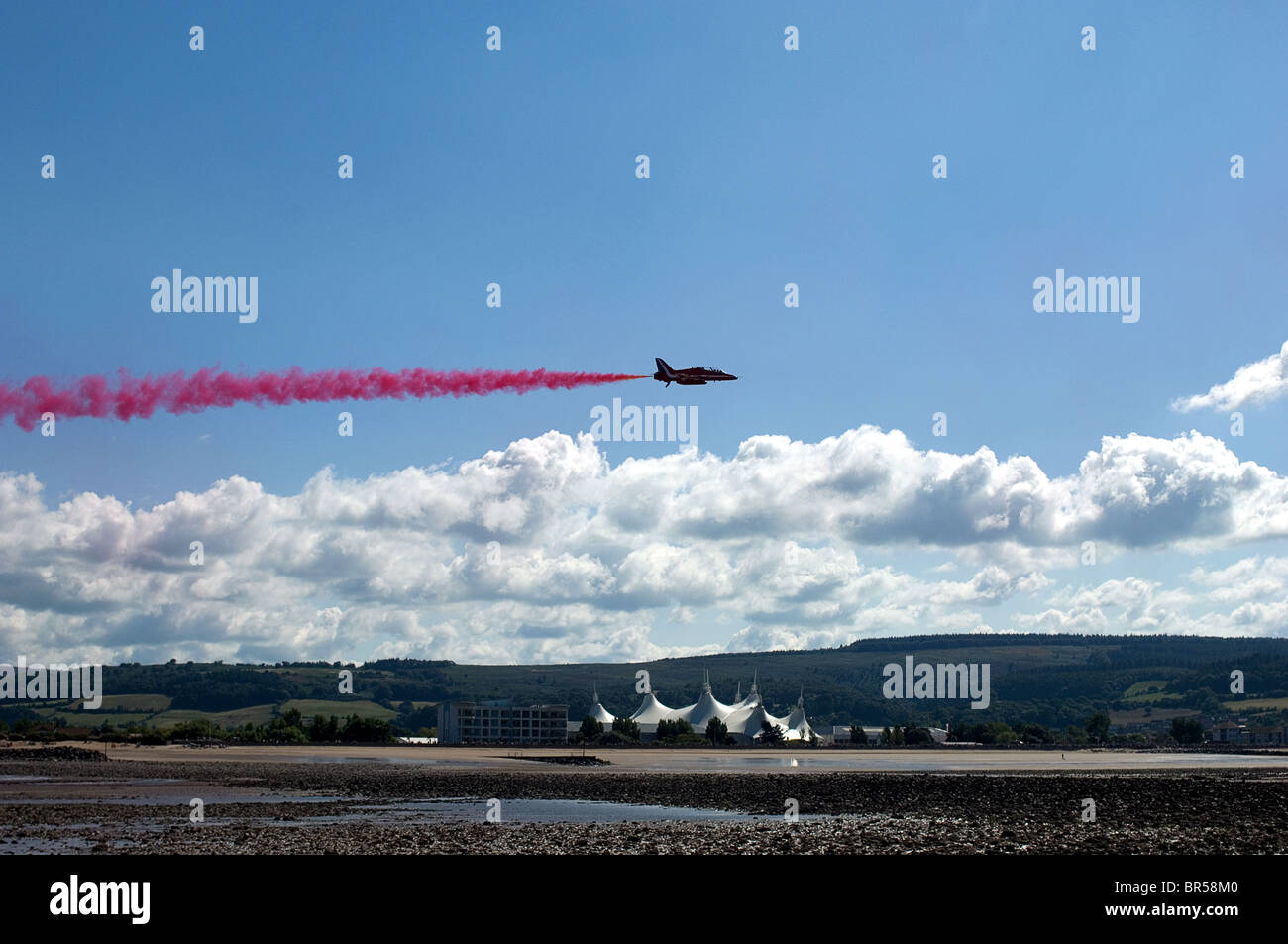 Single Hawk Jet of the RAF Aerobatic team, the Red Arrows Stock Photo ...
