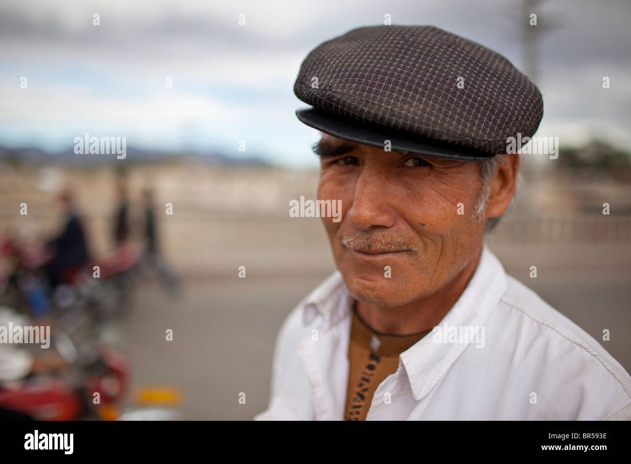 Portrait of Uyghur man in Kucha Xinjiang China Stock Photo - Alamy