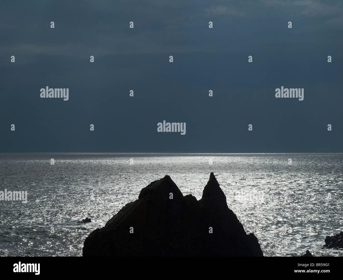 rocks and sea hartland quay devon Stock Photo - Alamy