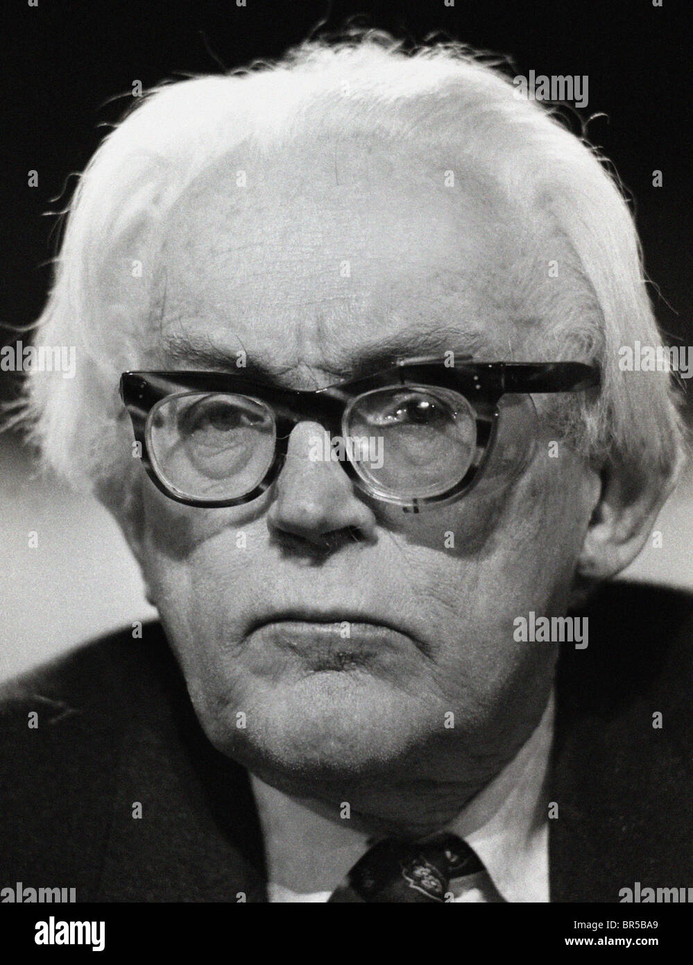 Michael Mackintosh Foot (born 23 July 1913) is a British politician and ...