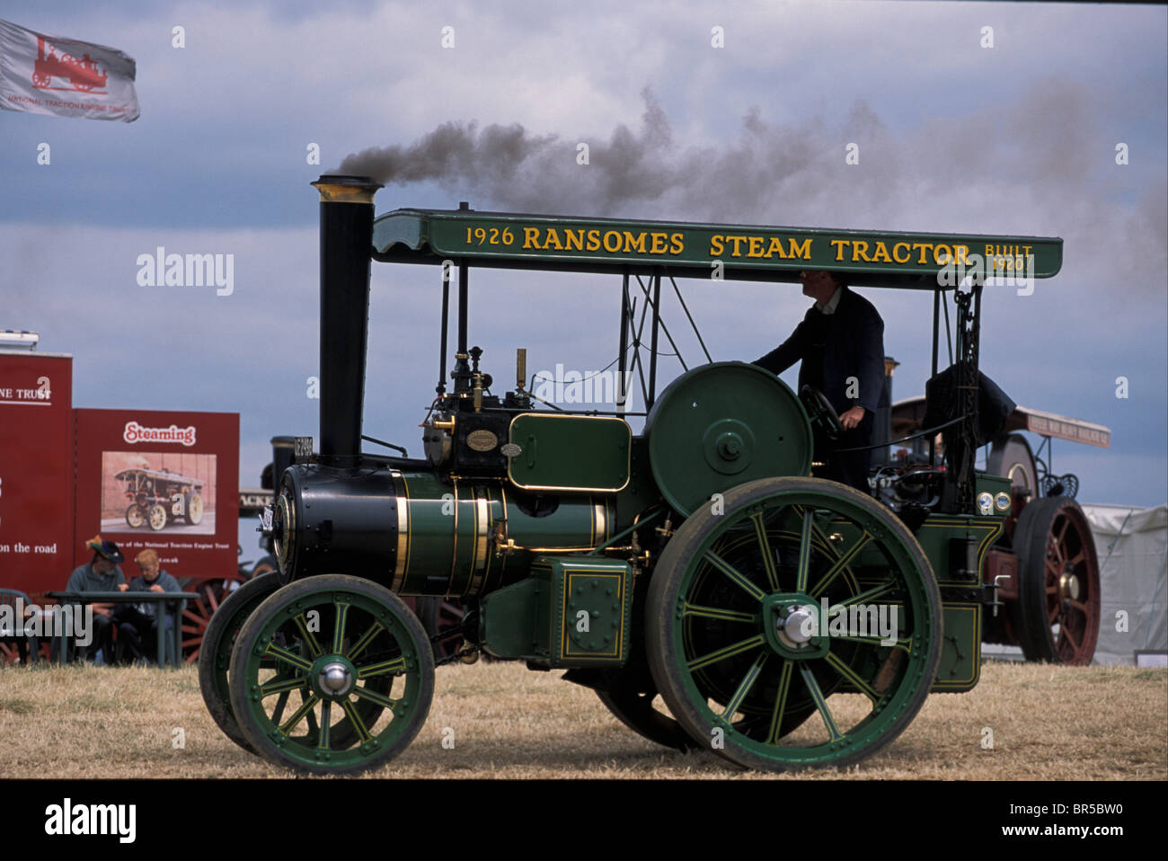 Vintage historic heritage oxfordshire uk tractor steam engine antique ...