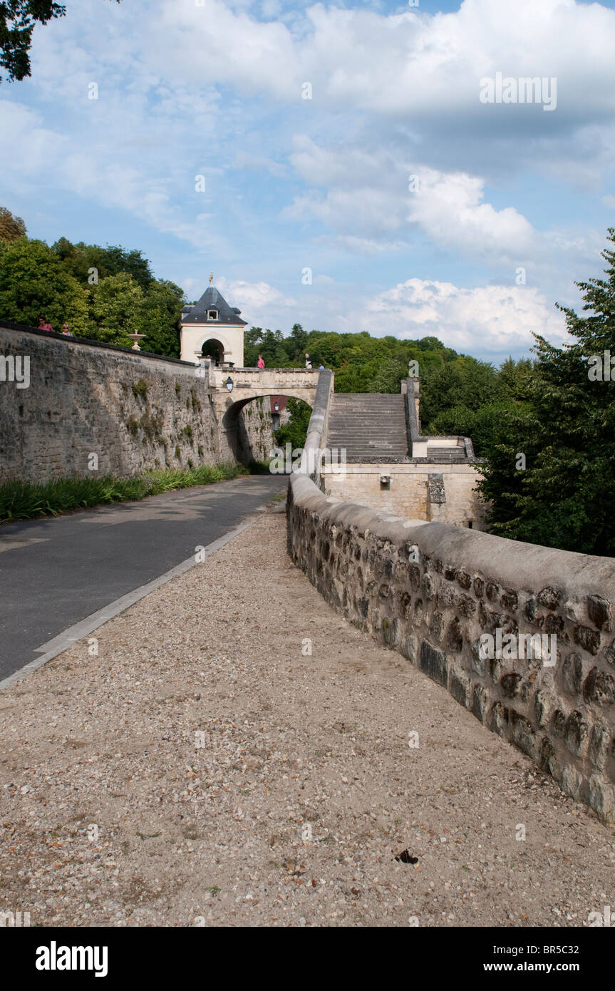 Castle, Auvers-sur-Oise, France Stock Photo - Alamy