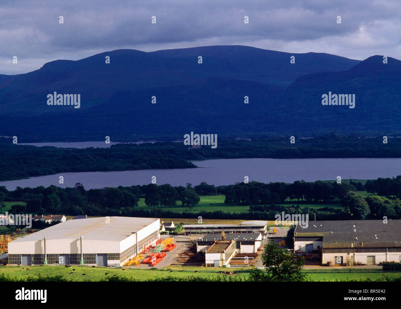 Industrial buildings hi-res stock photography and images - Alamy