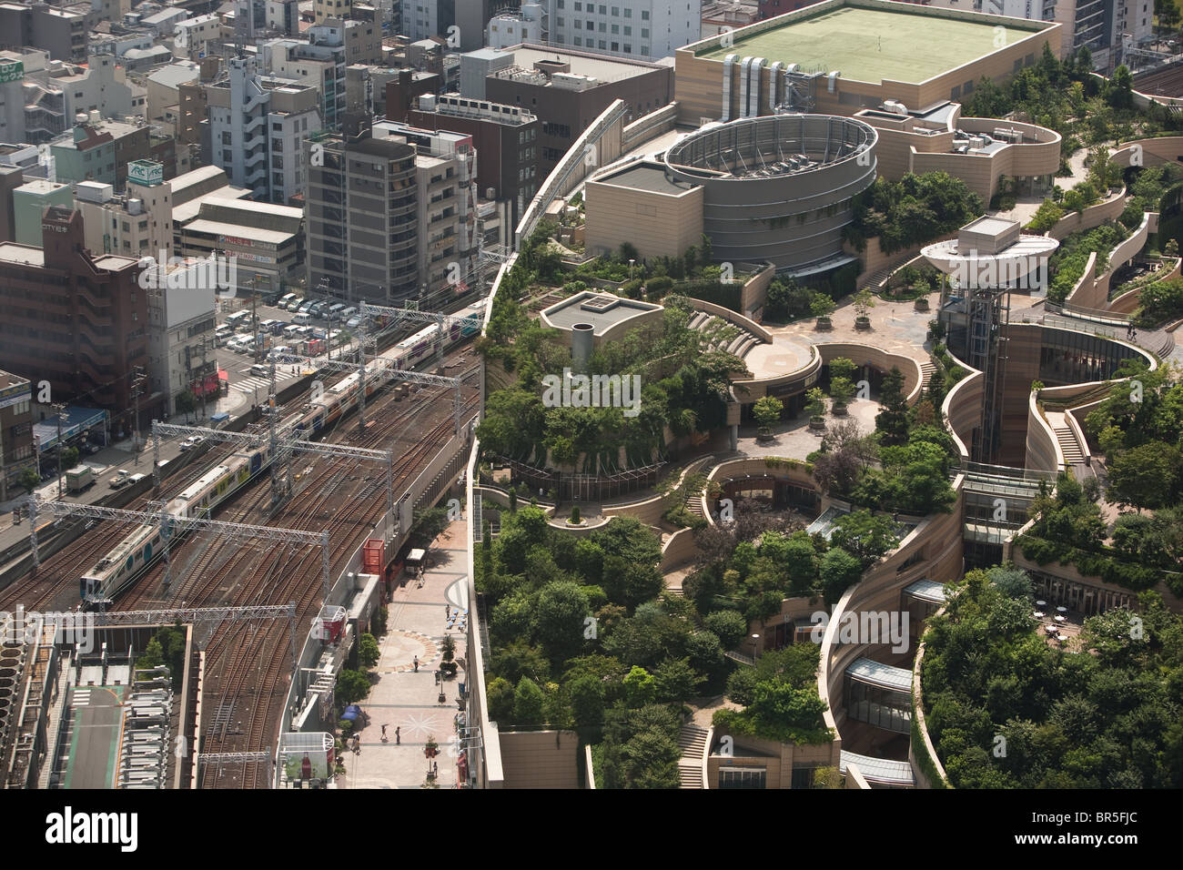 Namba Parks, on top of the shopping complex in Namba district of Osaka ...