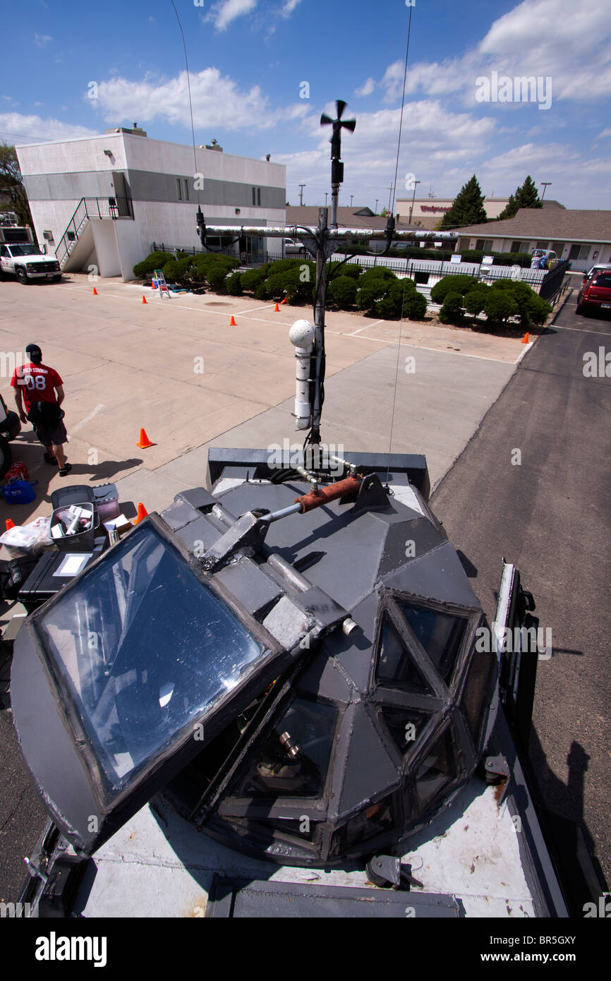 Tiv tiv2 tornado intercept vehicle hi-res stock photography and images ...