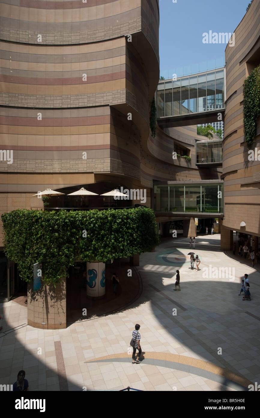 Namba Parks shopping complex, in Namba district of Osaka, Japan Stock ...
