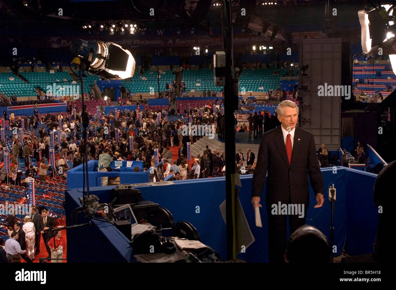 Republican national convention 2004 in hi-res stock photography and ...