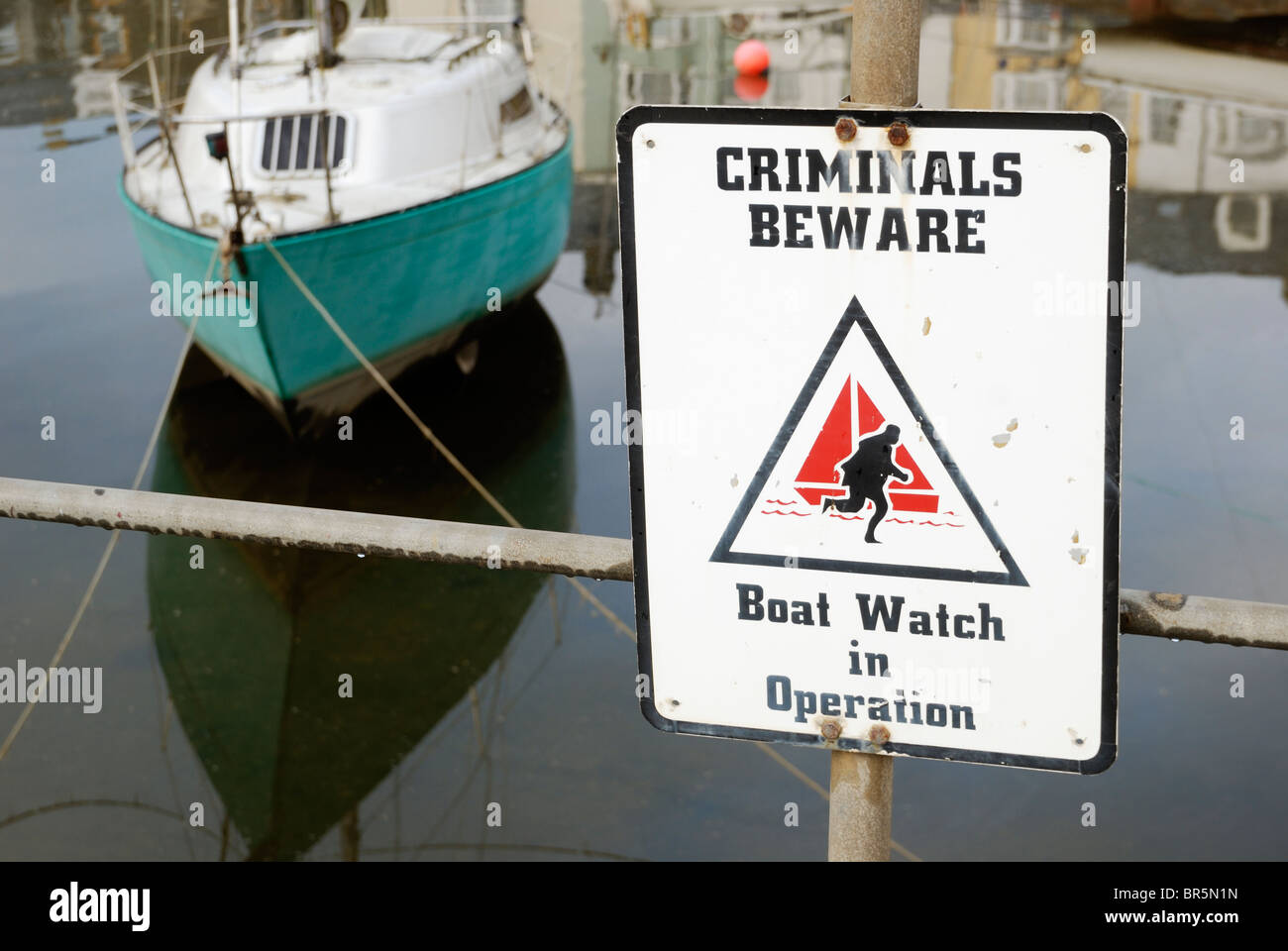 Criminals beware hi-res stock photography and images - Alamy