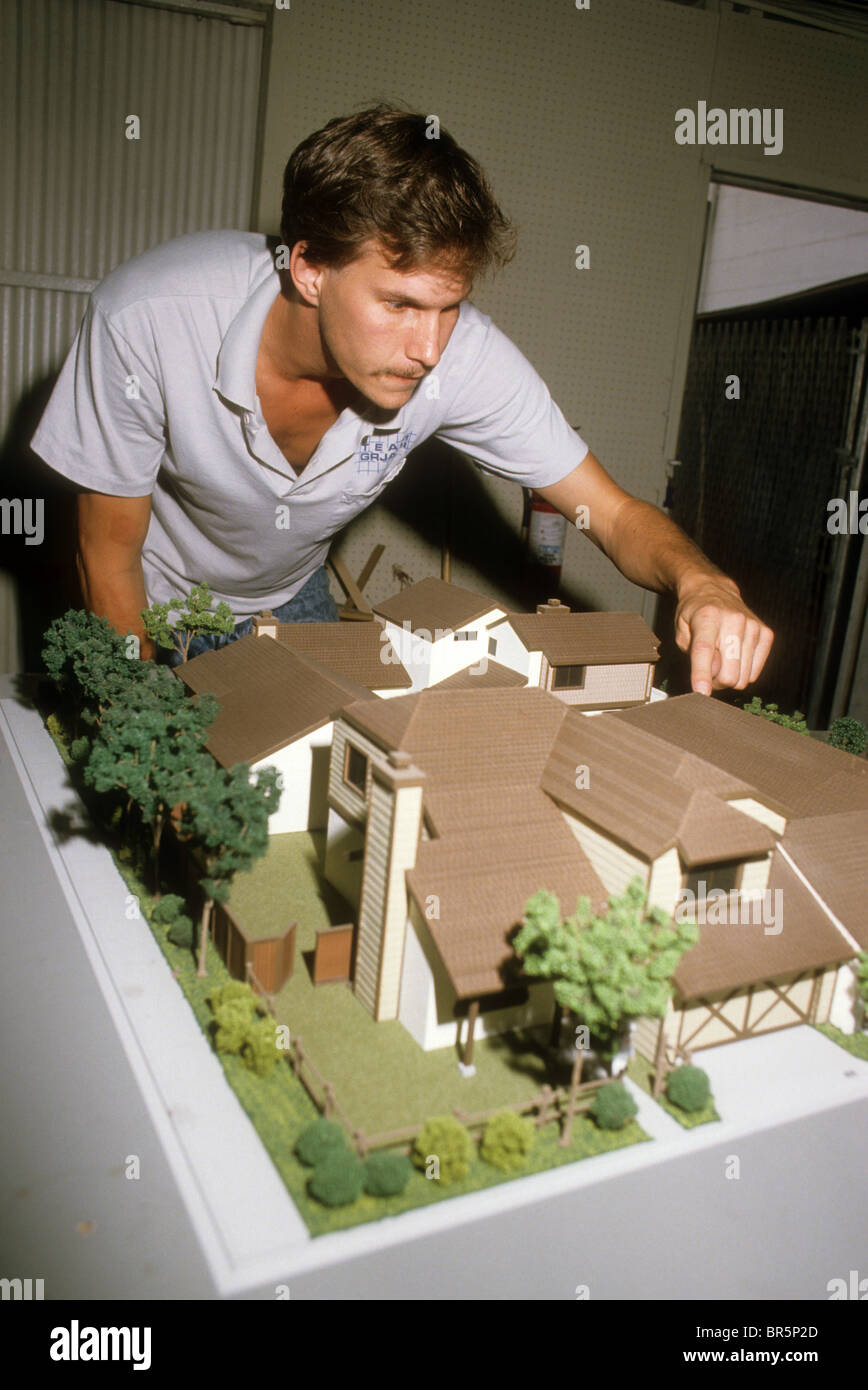 Architect model construct build example dummy demo sample man male work ...