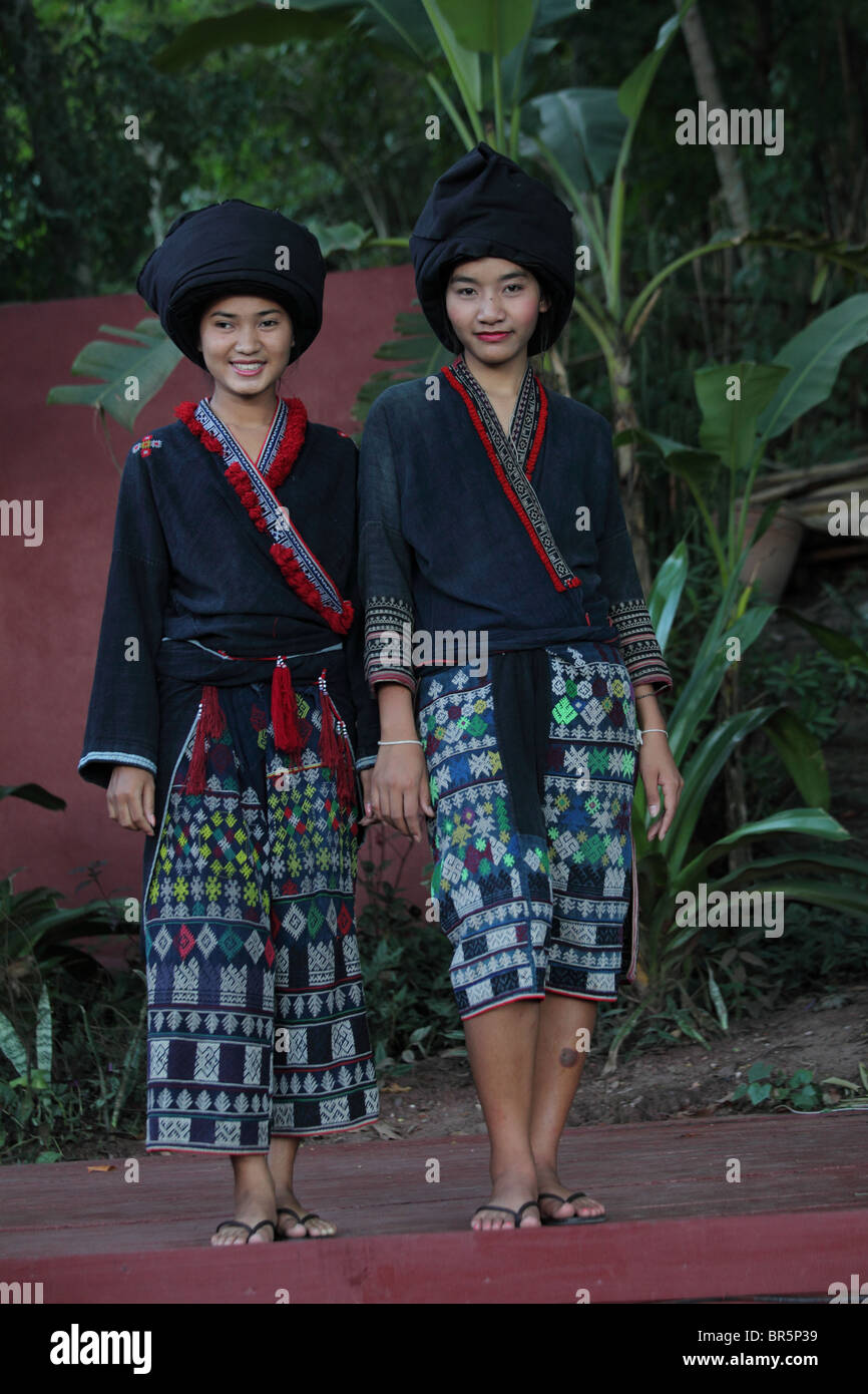 Young People showing of traditional dress of the Yao people in a ...