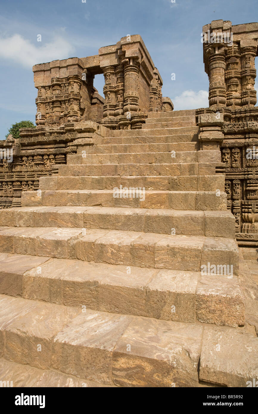Konark temple architecture hi-res stock photography and images - Alamy