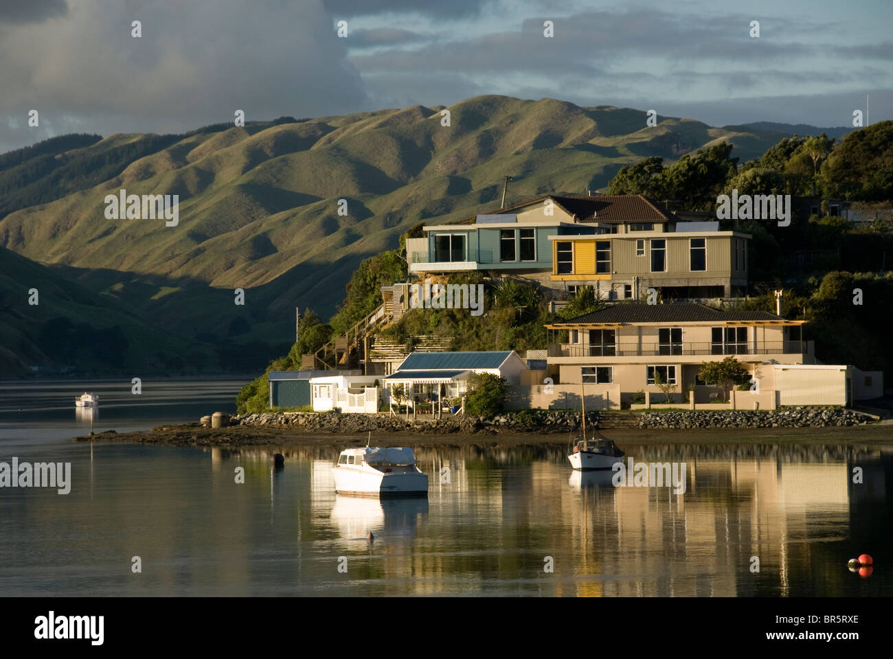 Pauatahanui Inlet, Porirua, Wellington, North Island, New Zealand Stock ...